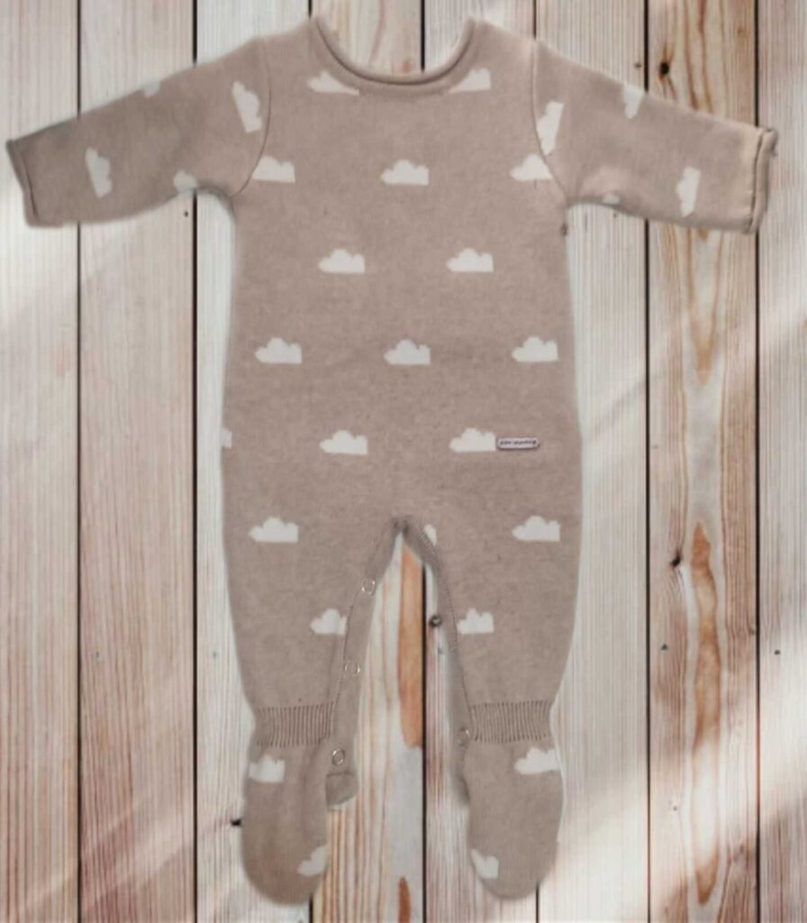 Pelele don algodón nubes beige 020-252 - Koko's Peques